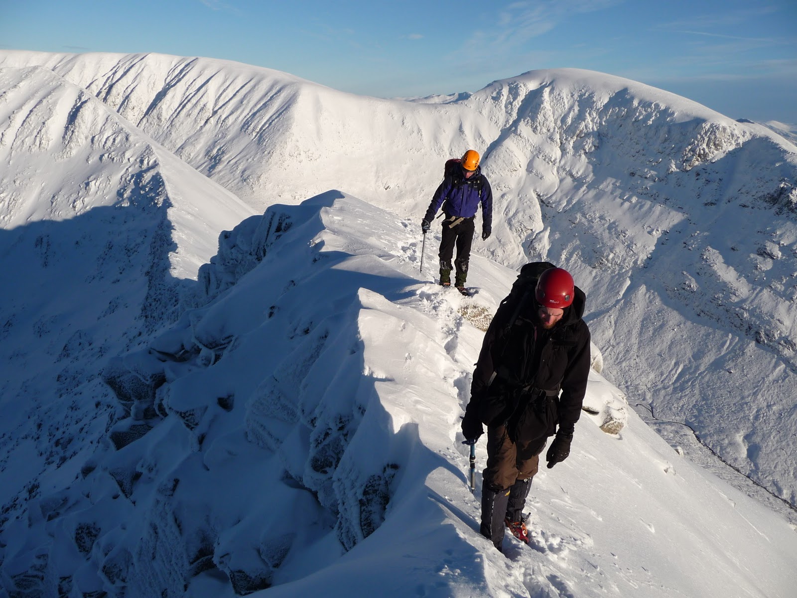 TARMACHAN MOUNTAINEERING: CMD ARETE, BEN NEVIS IN GLORIOUS CONDITIONS