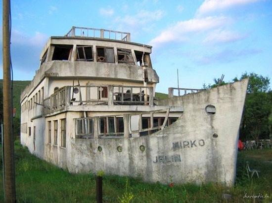 Unusual Circumstances Around World Amazing Houses Around The World unusual-circumstances-around-world-amazing-houses-around-the-world