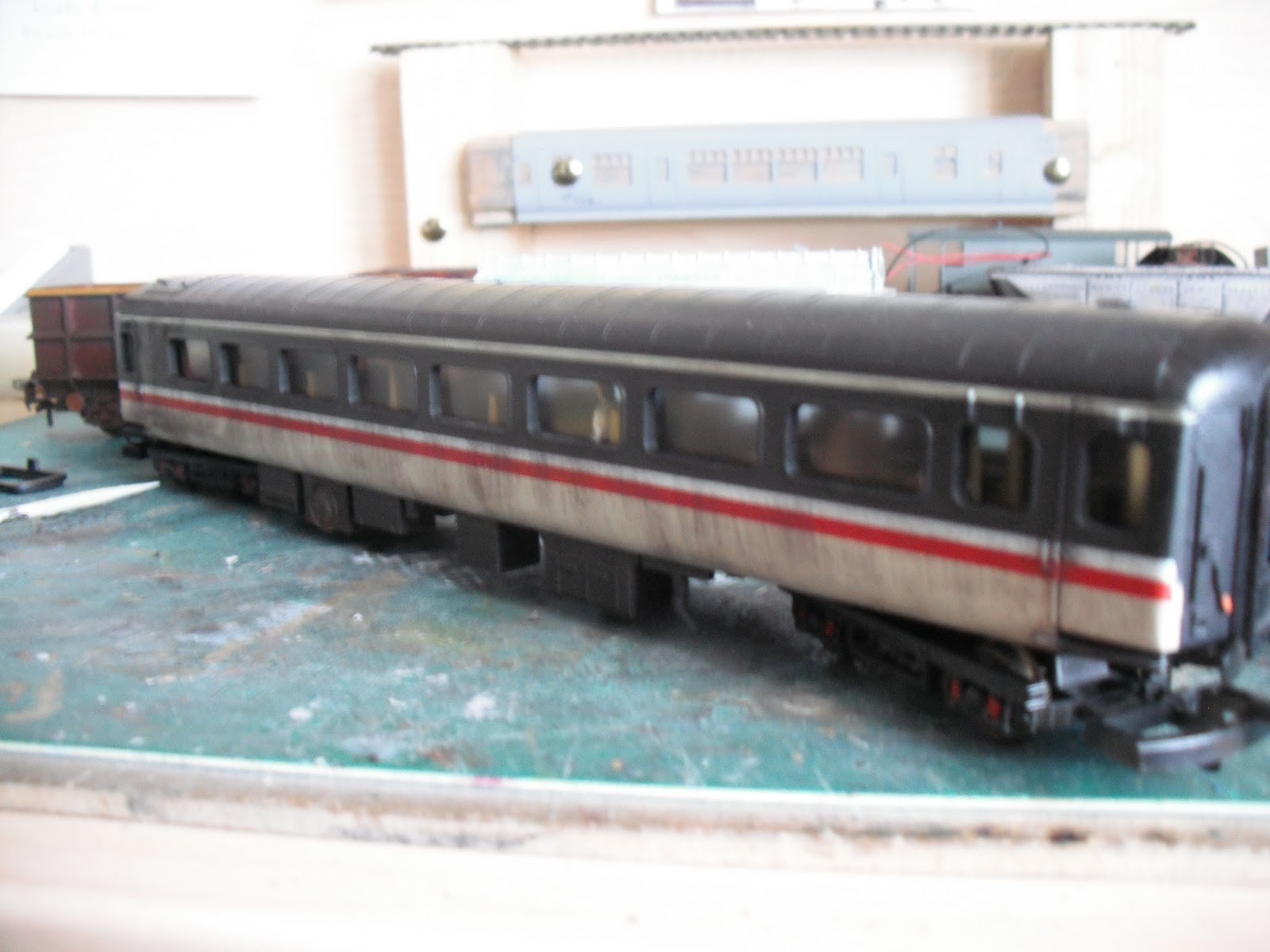 crawford park: intercity mk2 weathering and passengers