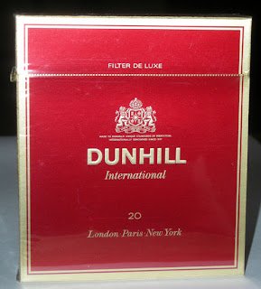 ...dah masuk kotak: Mana pi rokok ni....