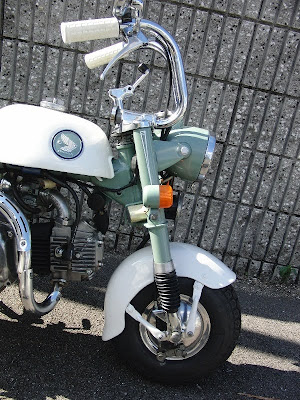 DeepでFunnyなMonkeyCustom: motor square RAT