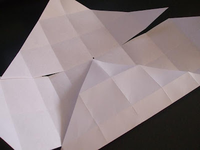 This and That: How to Make a Box out of Paper