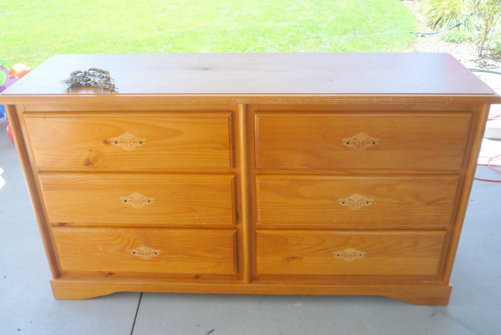 Crafty Sisters: Dresser Makeover