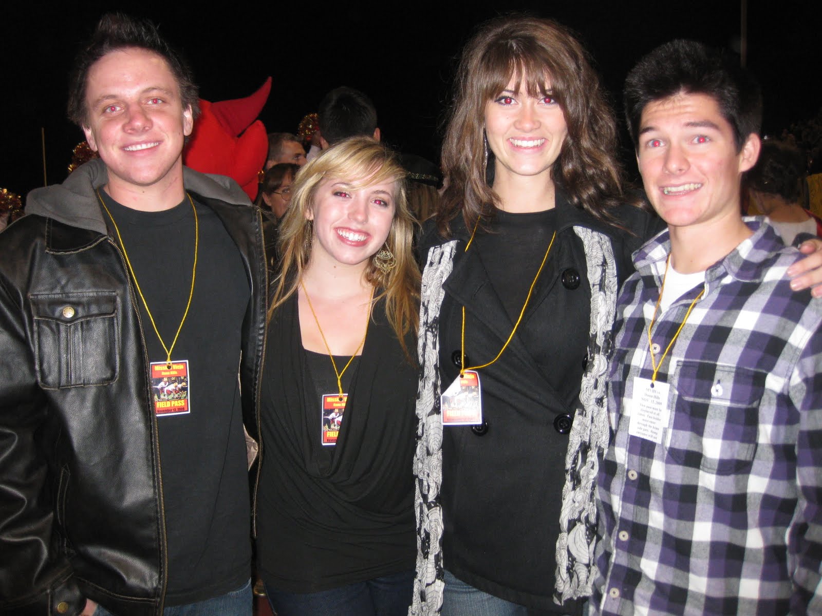 The Starr Clan: 11-13-2009 Friday - MVHS Homecoming Game!