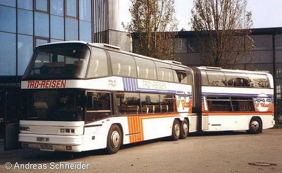 NEOPLAN Jumbocruiser World s Largest Bus All The Auto World neoplan-jumbocruiser-world-s-largest-bus-all-the-auto-world