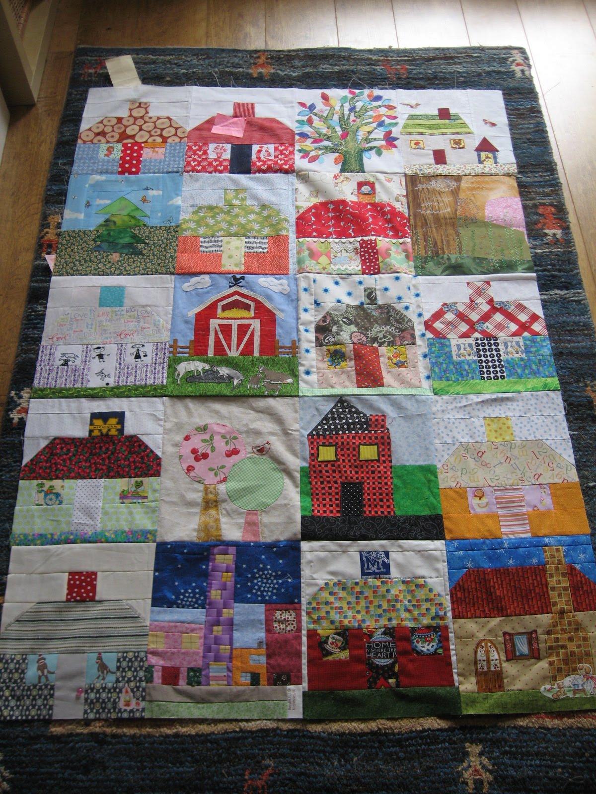 Kate's Quilting (and other arty stuff): Around the world quilt bee