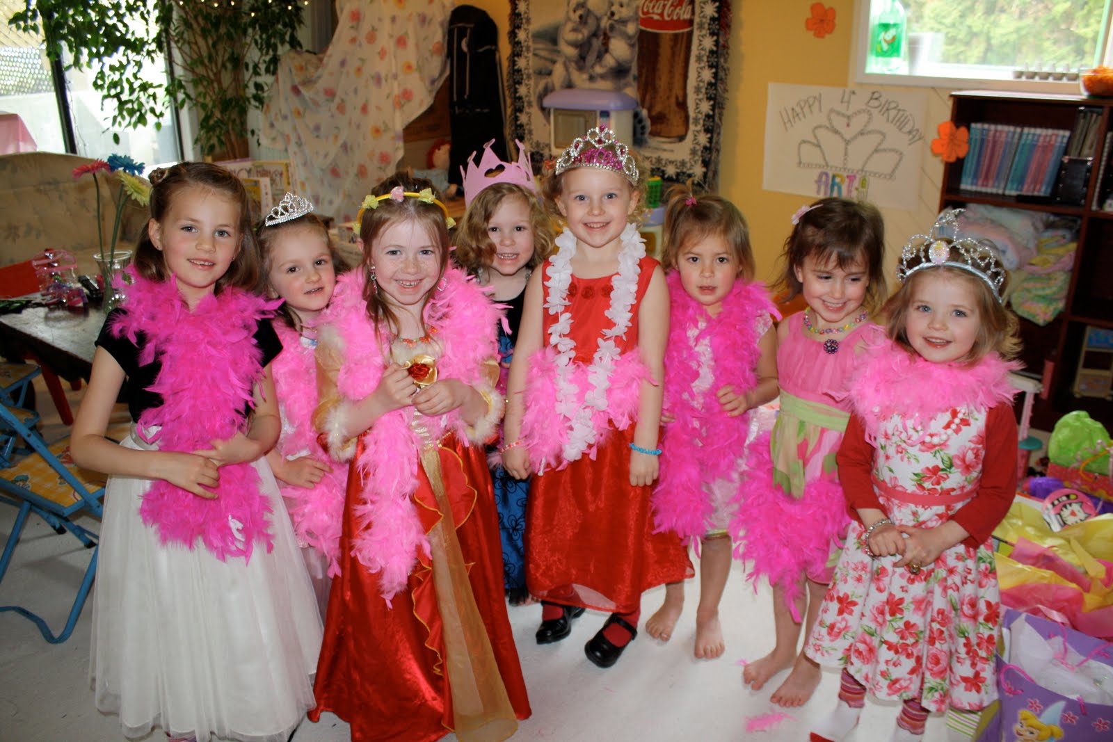 buttonbox designs: Fancy Nancy Party Part 4 - Details and the Party Itself!