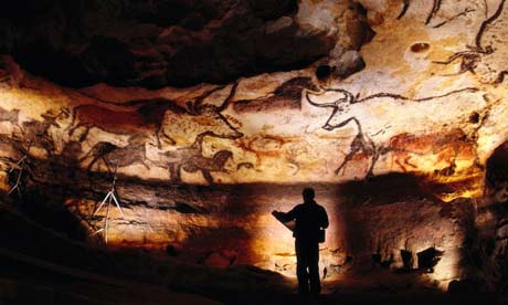 Art & Culture: 104: Paleolithic Animal Paintings in Caves-Lascaux
