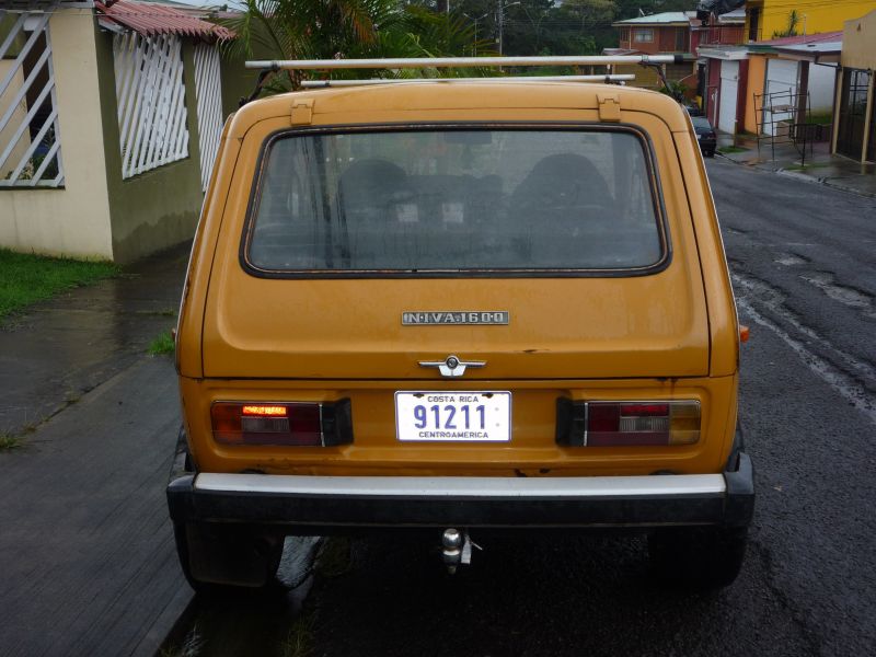 LADA - Costa Rica: NIVA 80 a la venta
