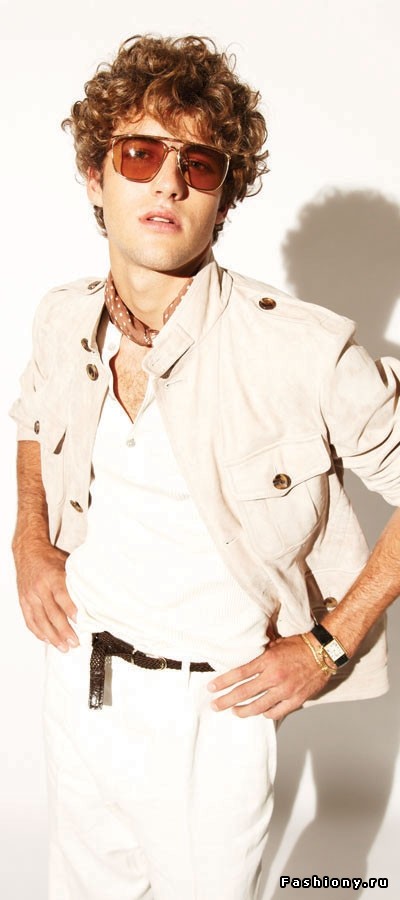 Lightness of Look : Tom Ford Spring/Summer '11 Menswear Look Book