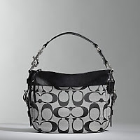 US PREMIUM OUTLET: F 12657 COACH Signature Zoe