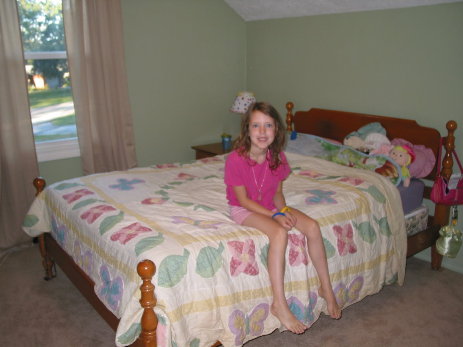 Light at Home: Home Makeover: Daughter's Bedroom