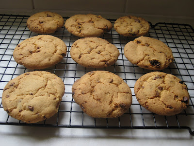 Fahriye's Kitchen: CHILI CHOCOLATE BISCUITS-COOKIES ( aci biber ve ...