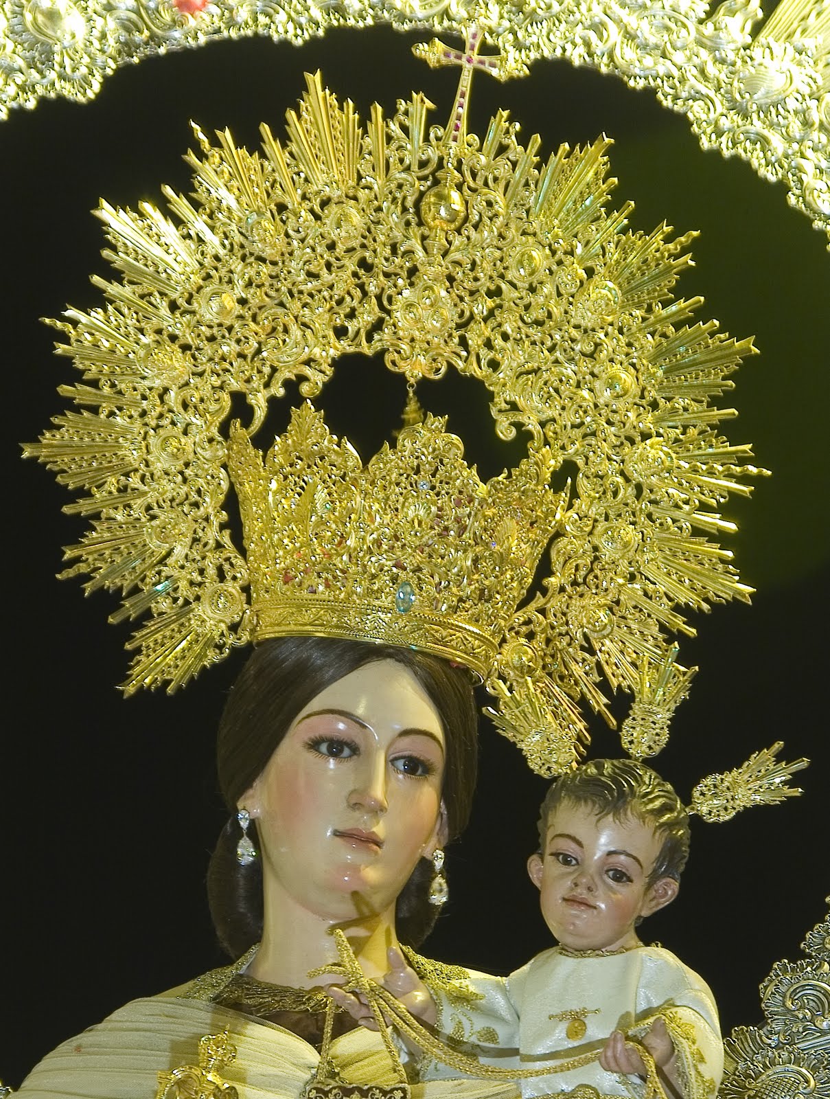 Mundo Del Cofrade Carmen De San Gil Sevilla