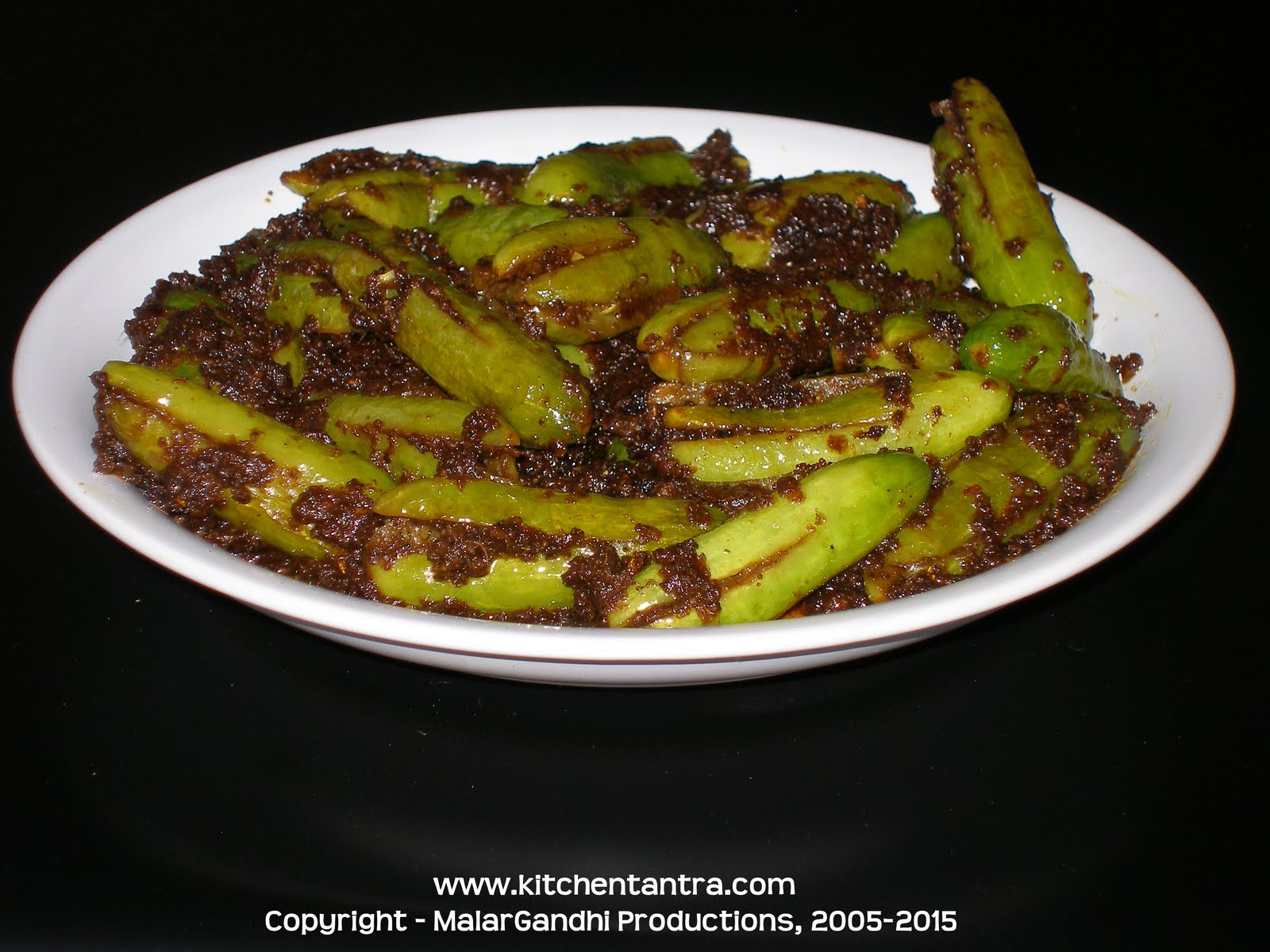 Stuffed Tinda / Gutti Dondakaya – Andhra Special | Kitchen Tantra