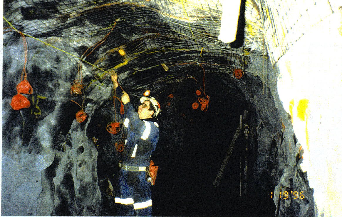 mining engineering: Destress Blast Testing At Sigma Mine