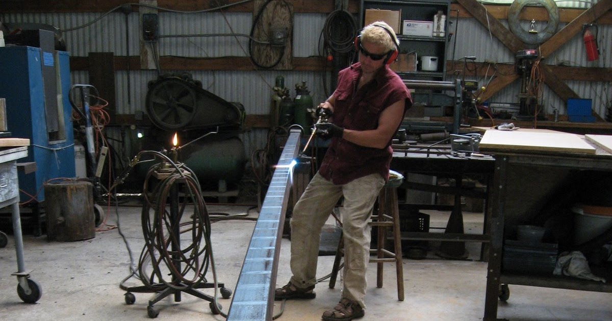 HEAVY METAL WORKS: Metal Entry Arbor