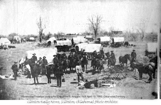 This is a early photo of settlers waiting for the "Run of 1892" in ...
