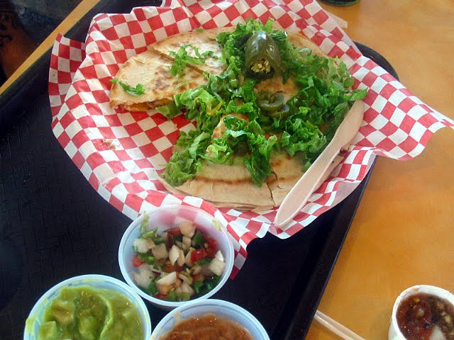 The Hungry Texan: Pollo Regio