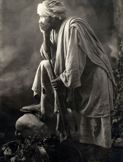 Pashtun Culture and History: Five beautiful black and white portraits ...