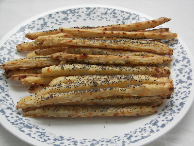 Having Fun in the Kitchen!: Grissini or Cheese Sticks