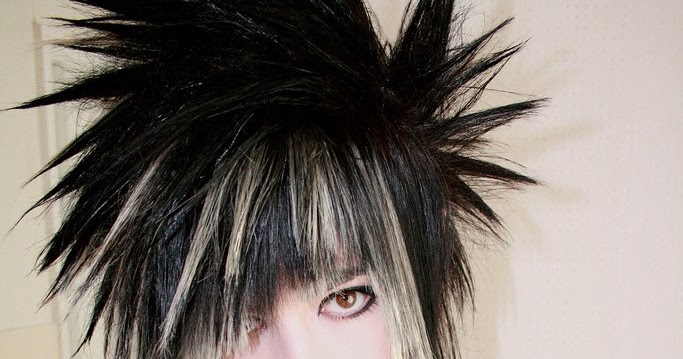 Best spiky emo hairstyle for brave boys