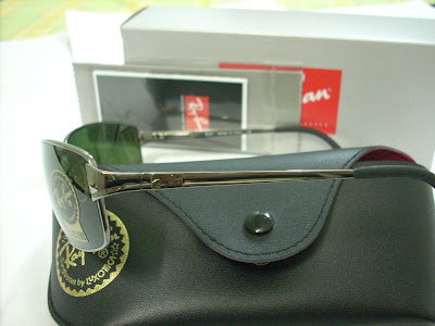 OPTICAL FRAME AND SUNGLASSESS: Rayban 3269