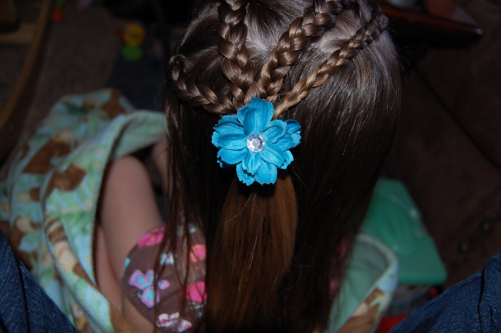 ALL THINGS SNAPBANDZ: Four braids on a slant