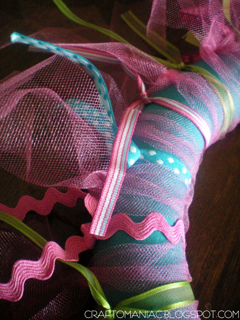 GiRlY Girl tulle and ribbon wreath! - 700 N COTTAGE