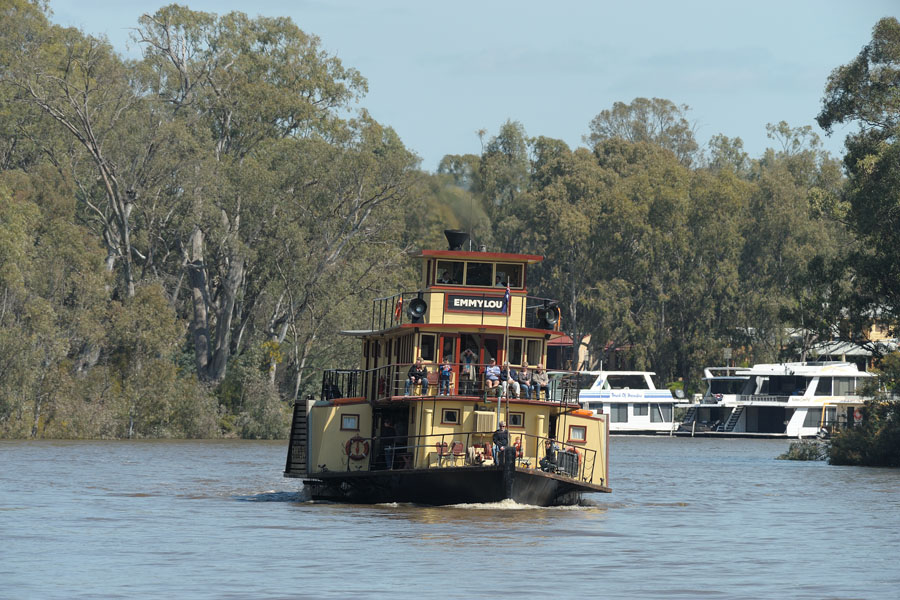 Grampians District Tenants News: Murray River Cruise at Echuca