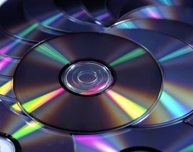 Ballesterismo: ¿Cómo funcionan los CD regrabables?