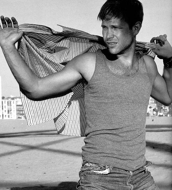 my new plaid pants: Gratuitous Matthew Davis