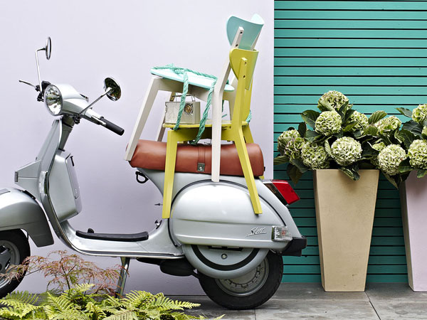 Homebuildlife: HBL Retail: Crown Paints Colour Influences 2011