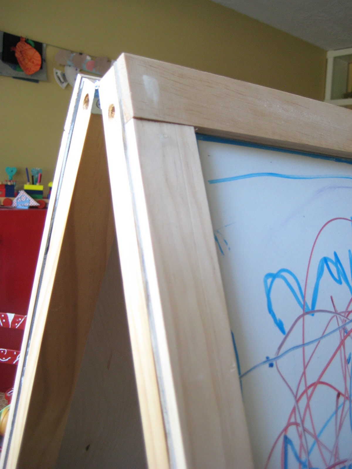 Lilybug Designs: Art Easel Tutorial