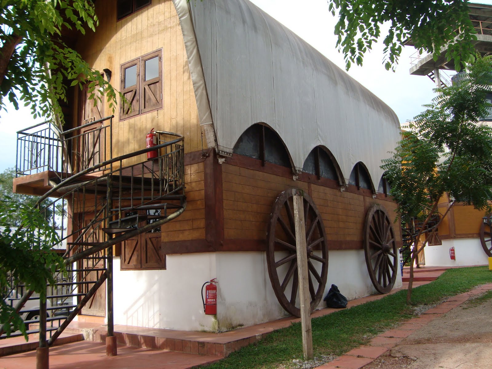 WeLcOmE To My LiFe!: Eagle Ranch Resort @ Port Dickson