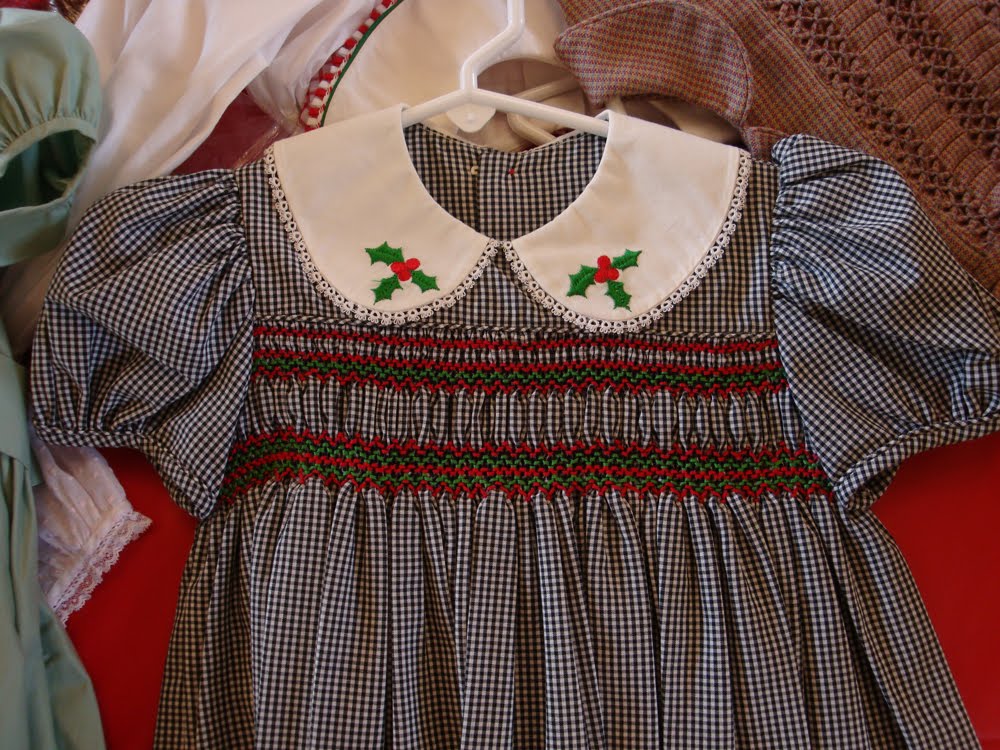 Modern Smocking - - - - - - - - - - - - - -: Smocking Class Examples