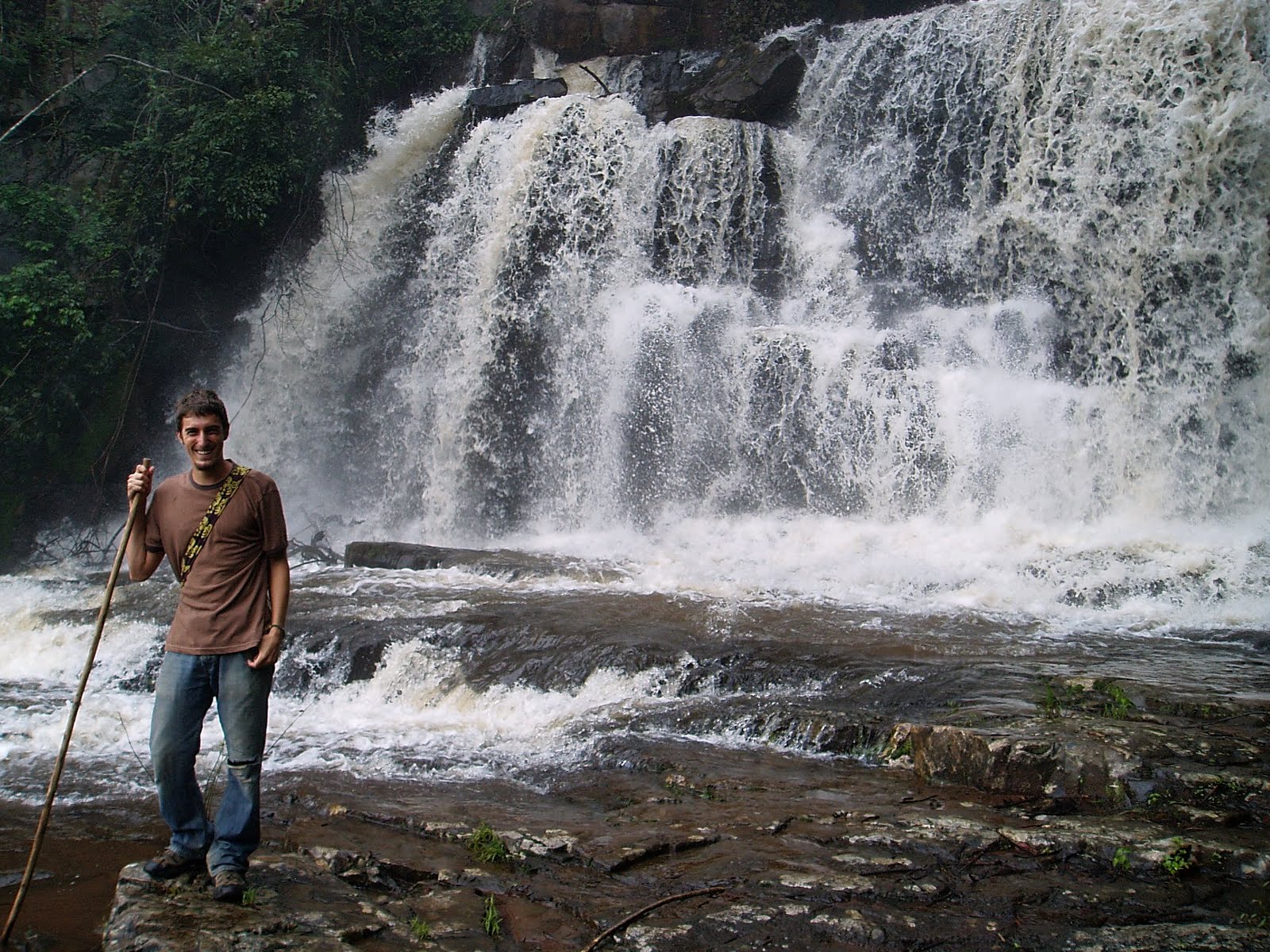Burundi: rwanda/ burundian waterfalls
