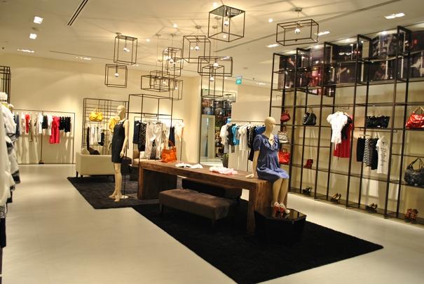 iROO Flagship Store at Marina Bay Sands