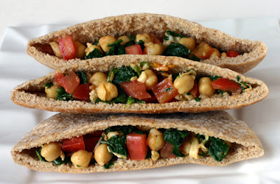The Daily Tiffin: Quick Weekend Recipe: Chickpea Spinach Pockets