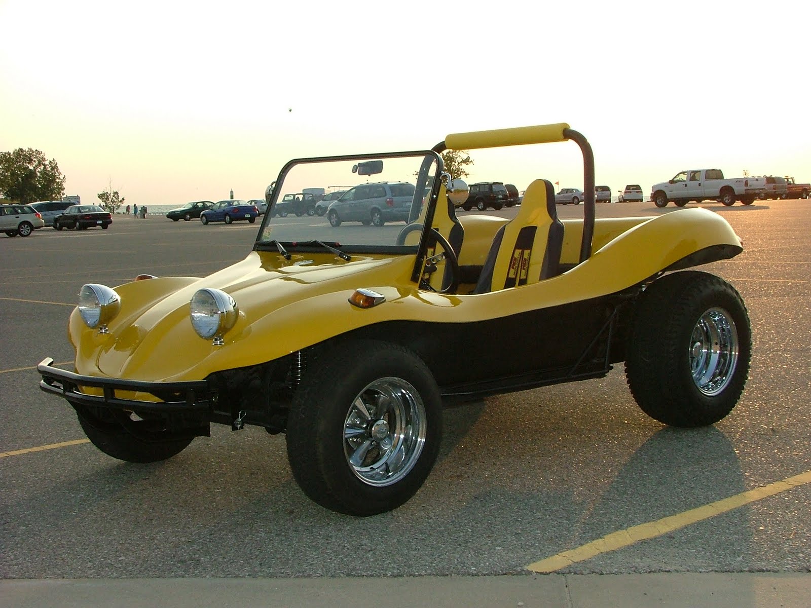 Buggy: Manx Style Dune Buggy (Click on the images to enlarge)