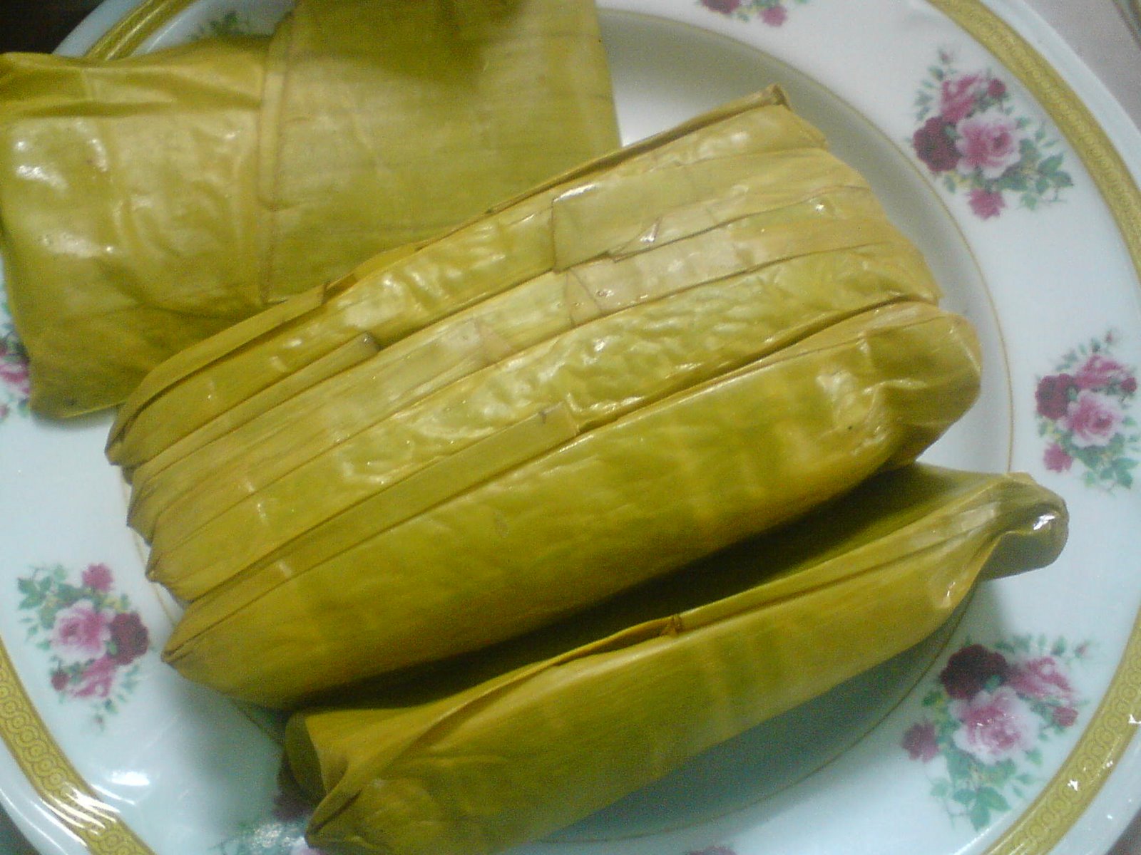 ‘Burasak’ Bugis | sweet lady ell