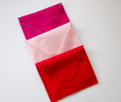 Everyday Celebrations: Tutorial: Felt Valentines & Envelopes