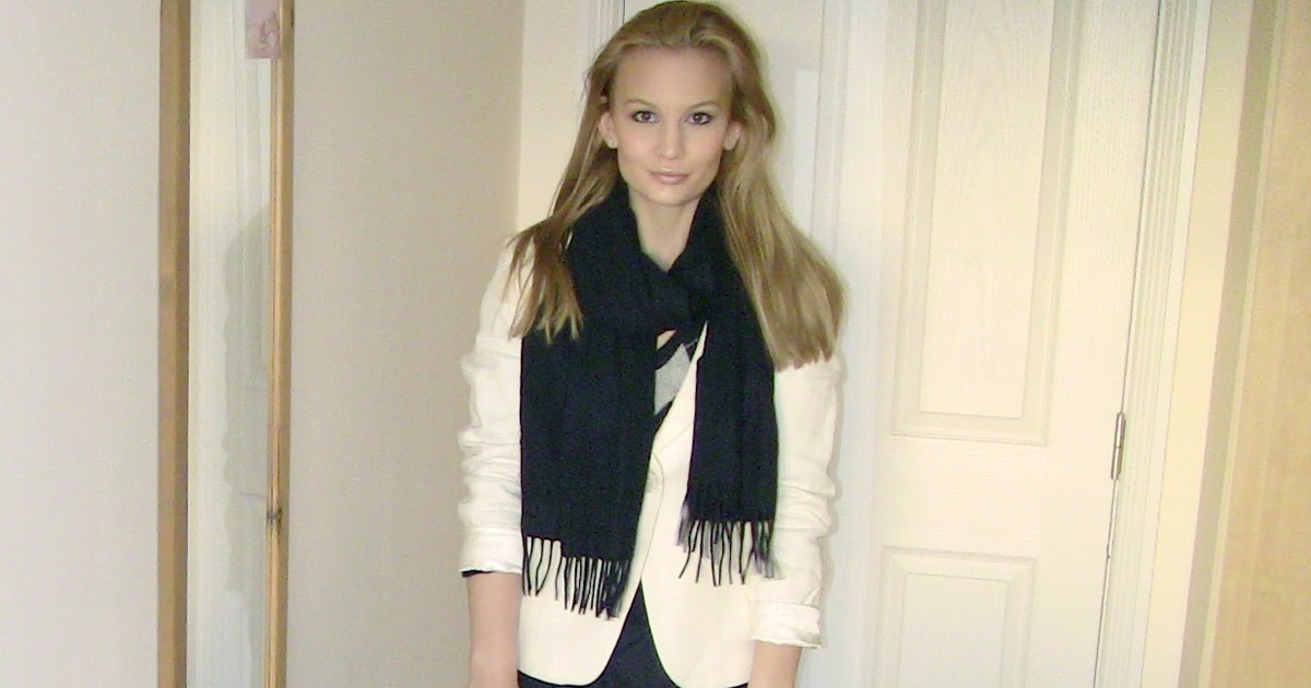 Navy and Cream | Anna Saccone Joly