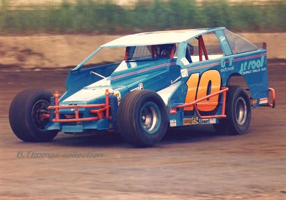 RUB RAILS & ROOSTER TAILS: Another Richie in a Tobias Car