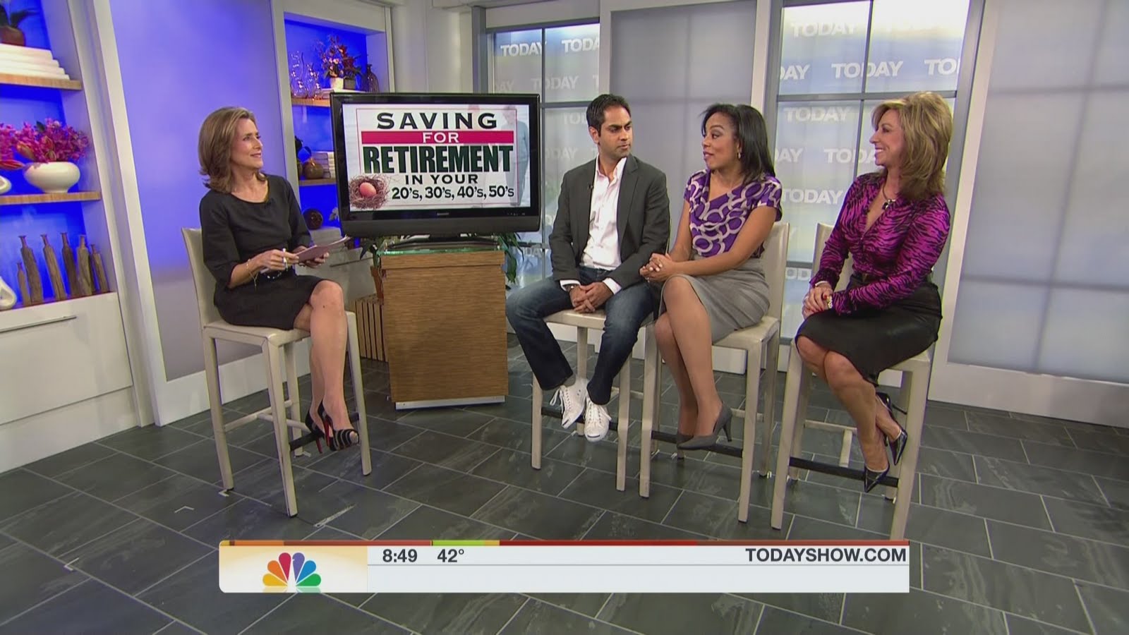 Ladies in Satin Blouses: nbc today guests/anchors in satin blouses