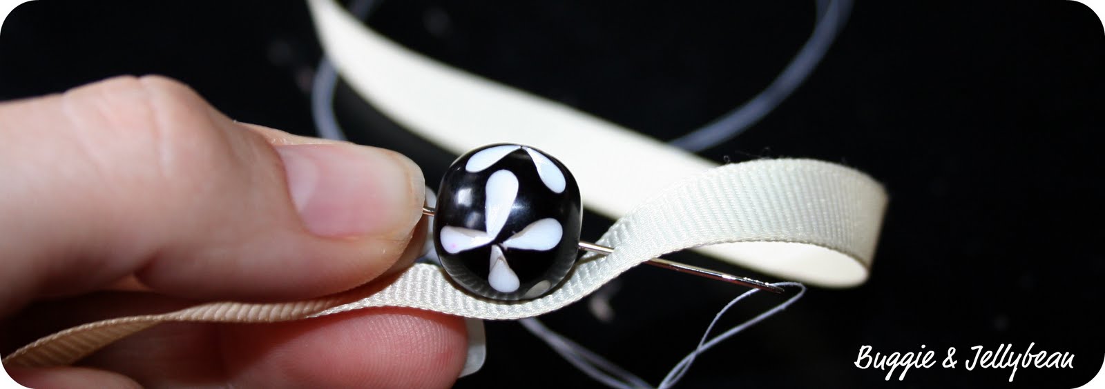Buggie and Jellybean: Ribbon and Bead Necklace {DIY}