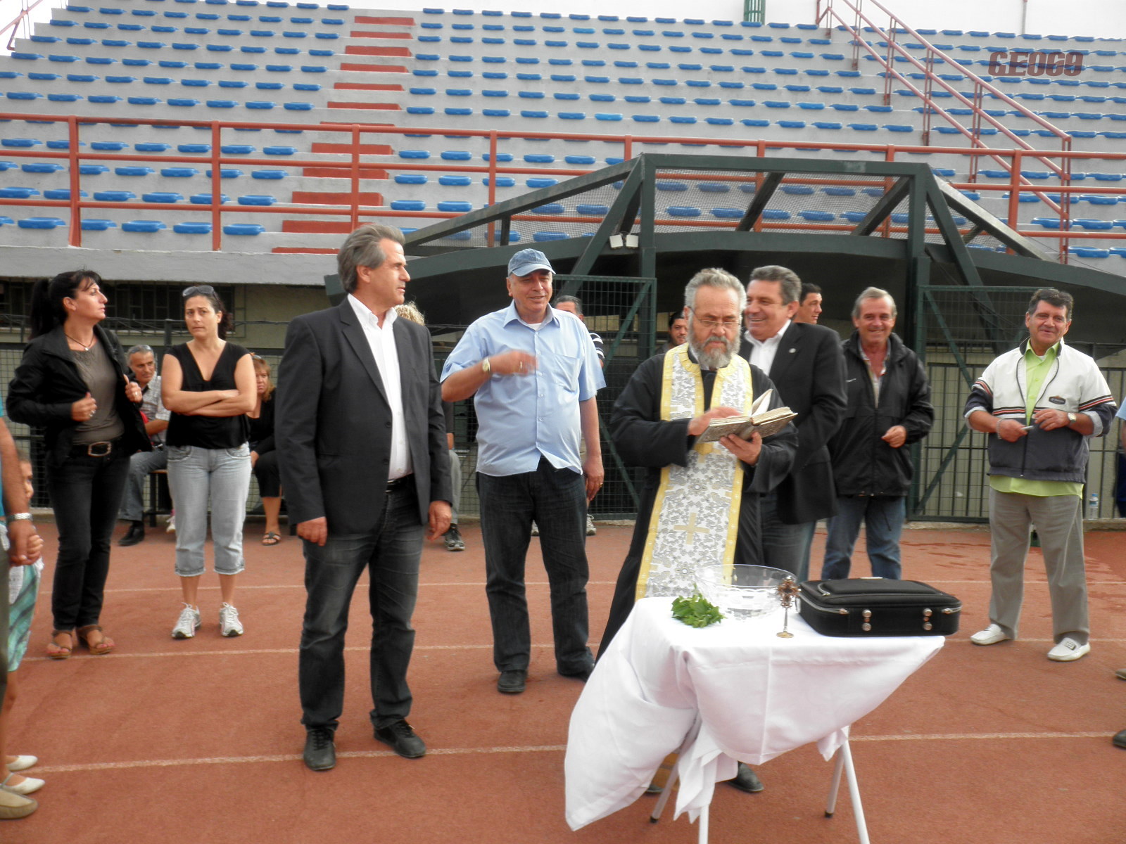 Olympiakos liosion f.c: ΟΛΥΜΠΙΑΚΟΣ ΛΙΟΣΙΩΝ (Αγιασμός 2010)
