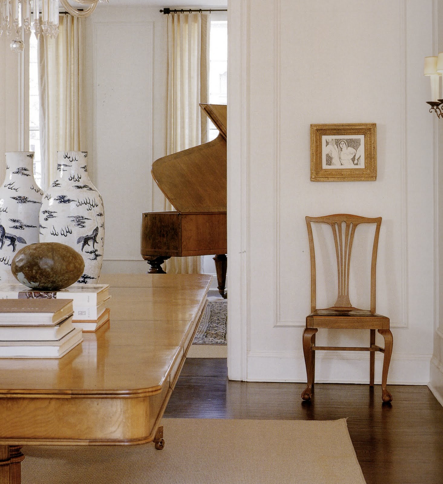 AESTHETICALLY THINKING: THE ART OF THE INSTALL...