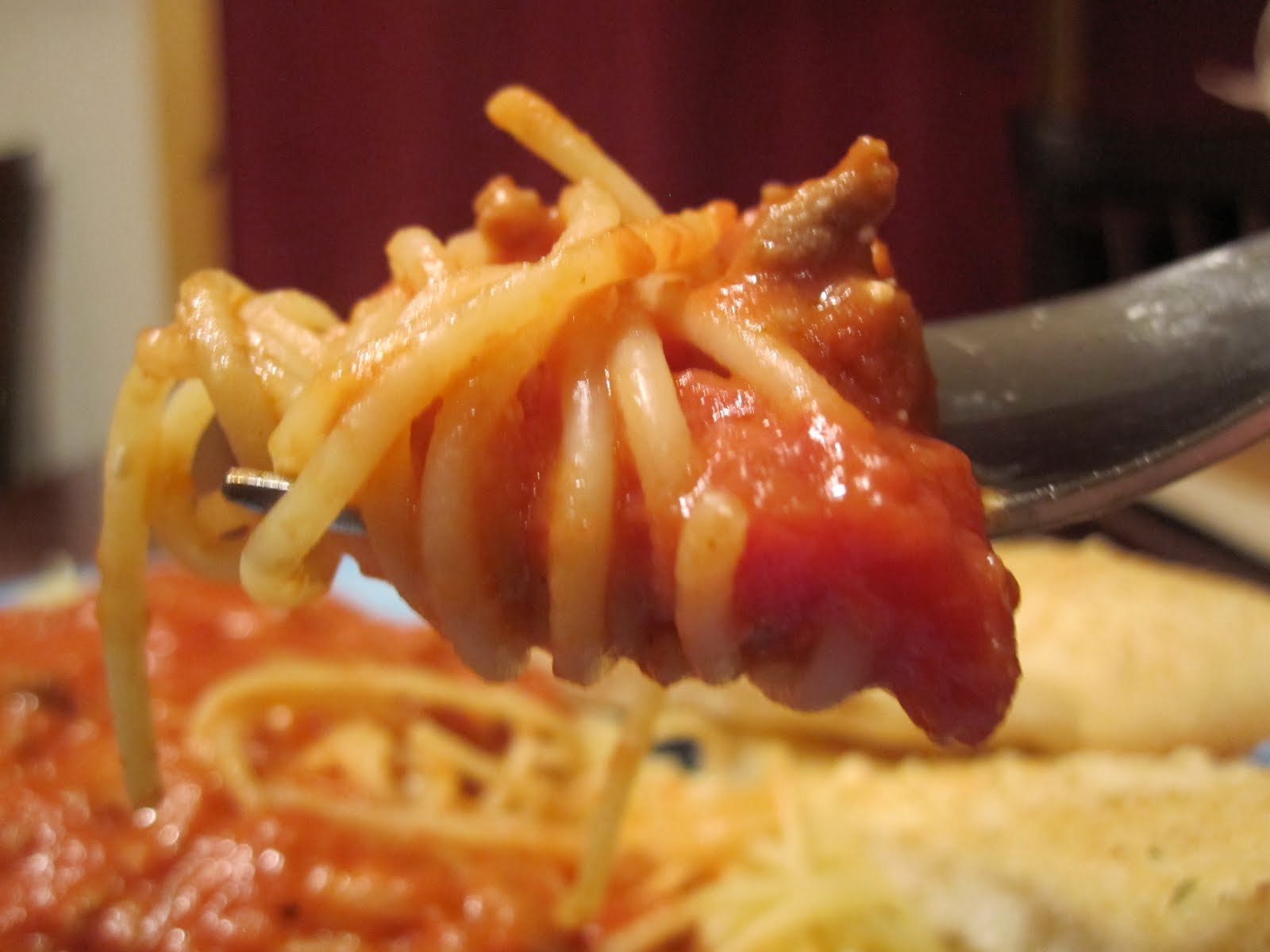 Neighbor Julia: Spaghetti With Meat Sauce and Jenny's 1 Hour Bread Sticks