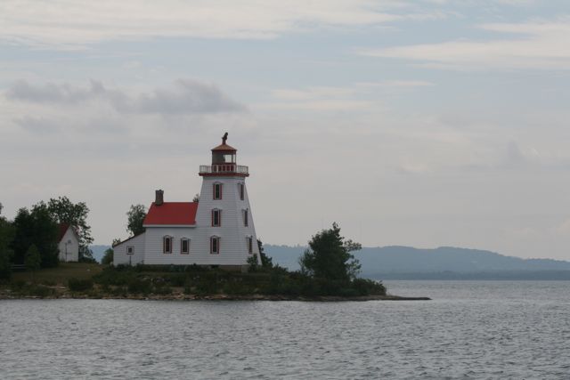 A Great Lakes Endangered Species: The Old-Fashioned Lighthouse - Slow Boat